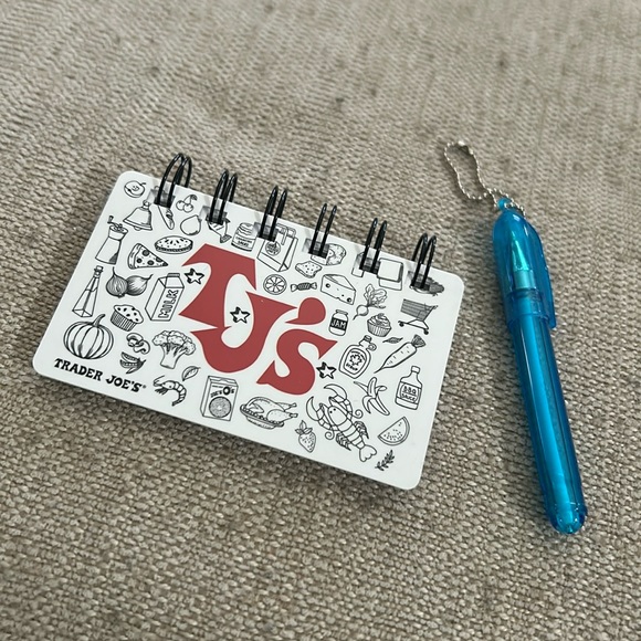 Trader Joe'S | Office | Trader Joes Recycled Gift Card Notepad With Pen ...